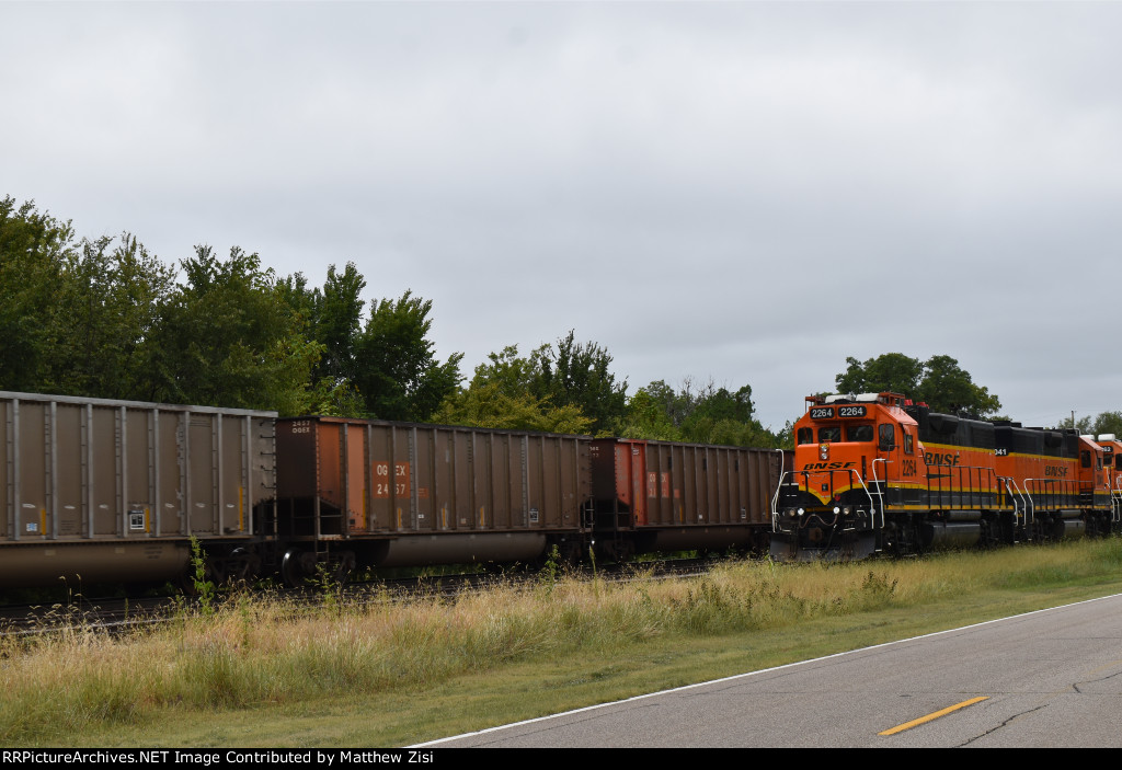 OGEX 2457 2172 BNSF 2264 2041